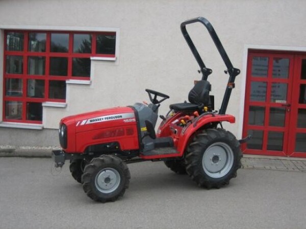 Traktor Massey Ferguson MF 1525 - Mehanizacija - Poljoprivredni ...