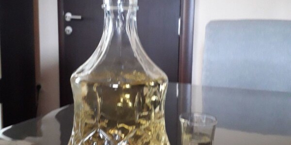 Domaća rakija (šljiva) - Poljoprivredni proizvodi - Poljoprivredni ...