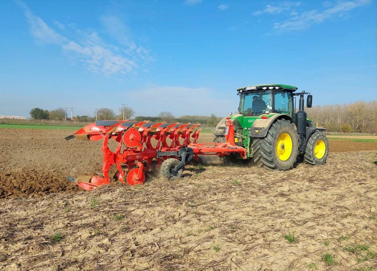 Oranje van brazde KUHN Vari-Ma... - Zid - Mirta Vekic | Agroklub.com