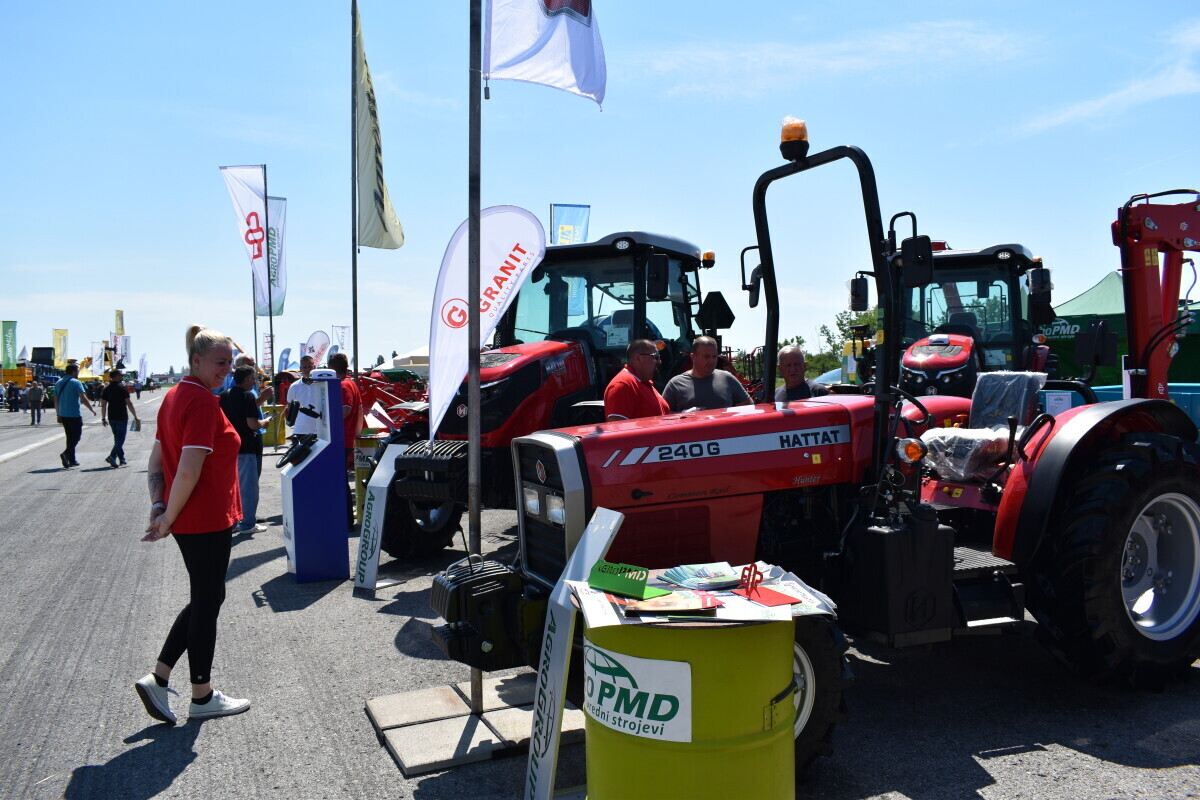 Otvoren je 11. sajam poljoprivredne mehanizacije FarmShow u Osijeku ...