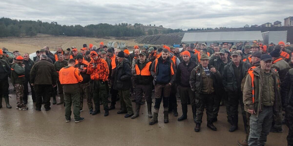 Oko 400 lovaca lovilo vuka, ali vuka nigde - Šumarstvo | Agroklub.rs