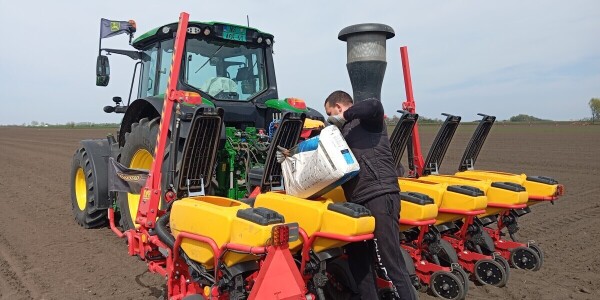 Radoslav Đukić: Tempo T je sinonim za brzu i preciznu setvu - Ratarstvo ...