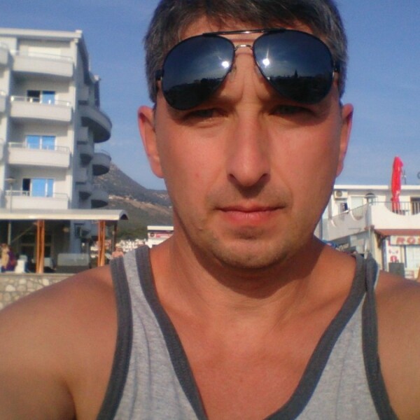 Zid - Ivan Veljkovic | Agroklub.rs